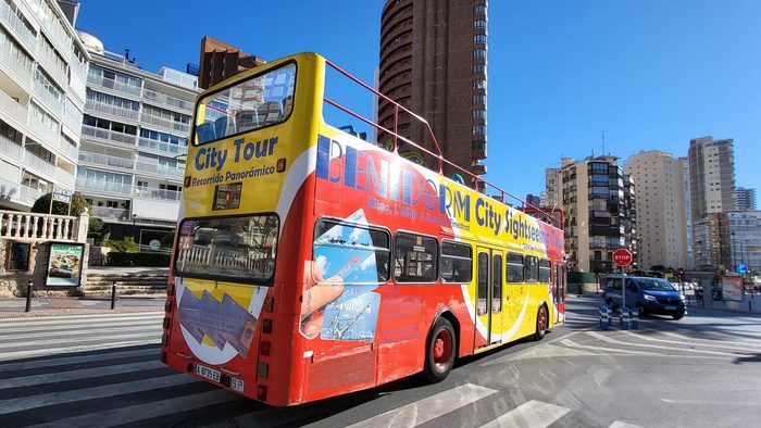 Openbaar vervoer Benidorm - bus, tram, trein